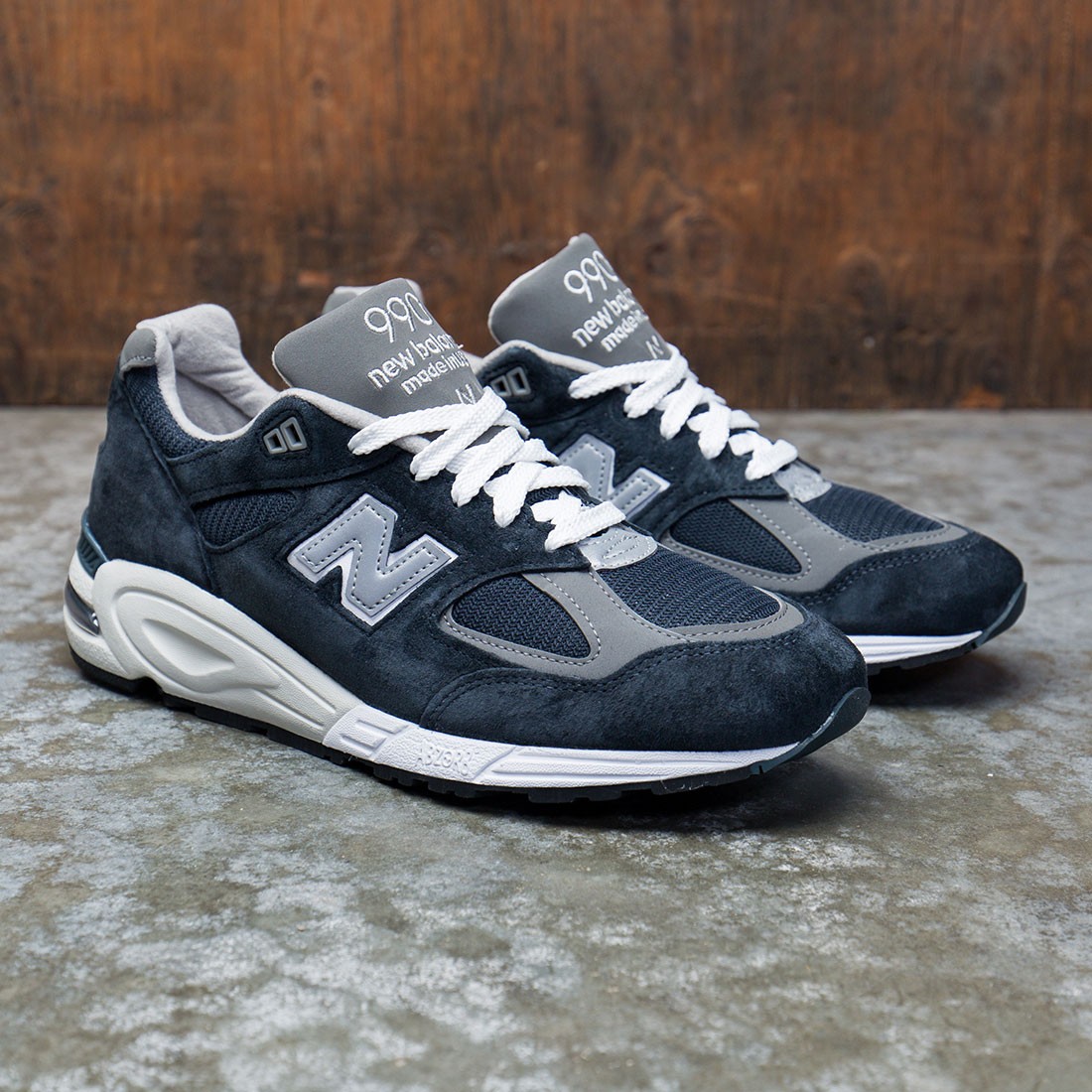 New Balance Men 990 M990NV2 Made In USA Navy Grey New Balance Men 990 M990NV2 Made In USA Navy Grey
