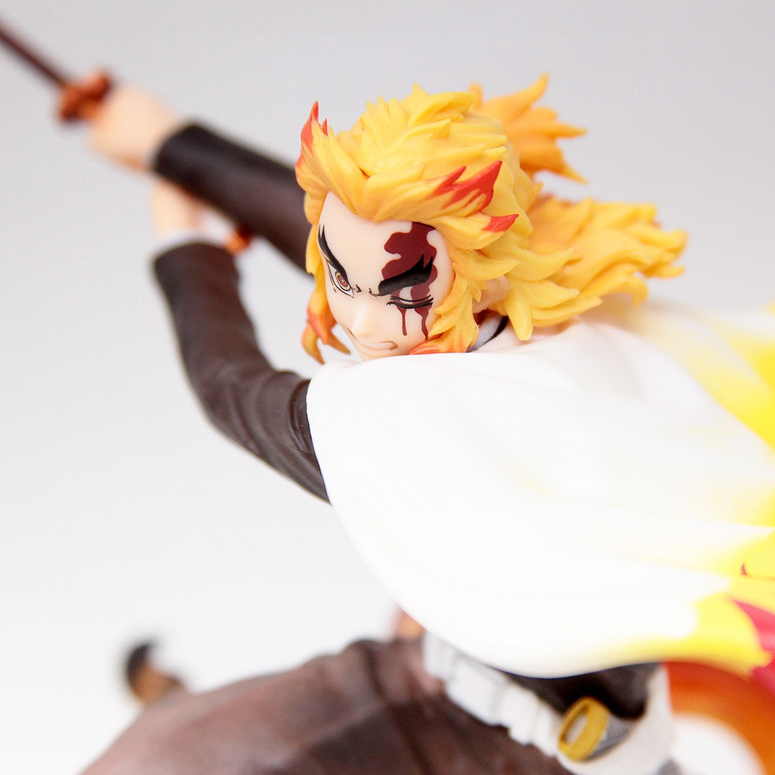 Bandai Ichibansho Demon Slayer Kimetsu no Yaiba Kyojuro Rengoku Shake ...