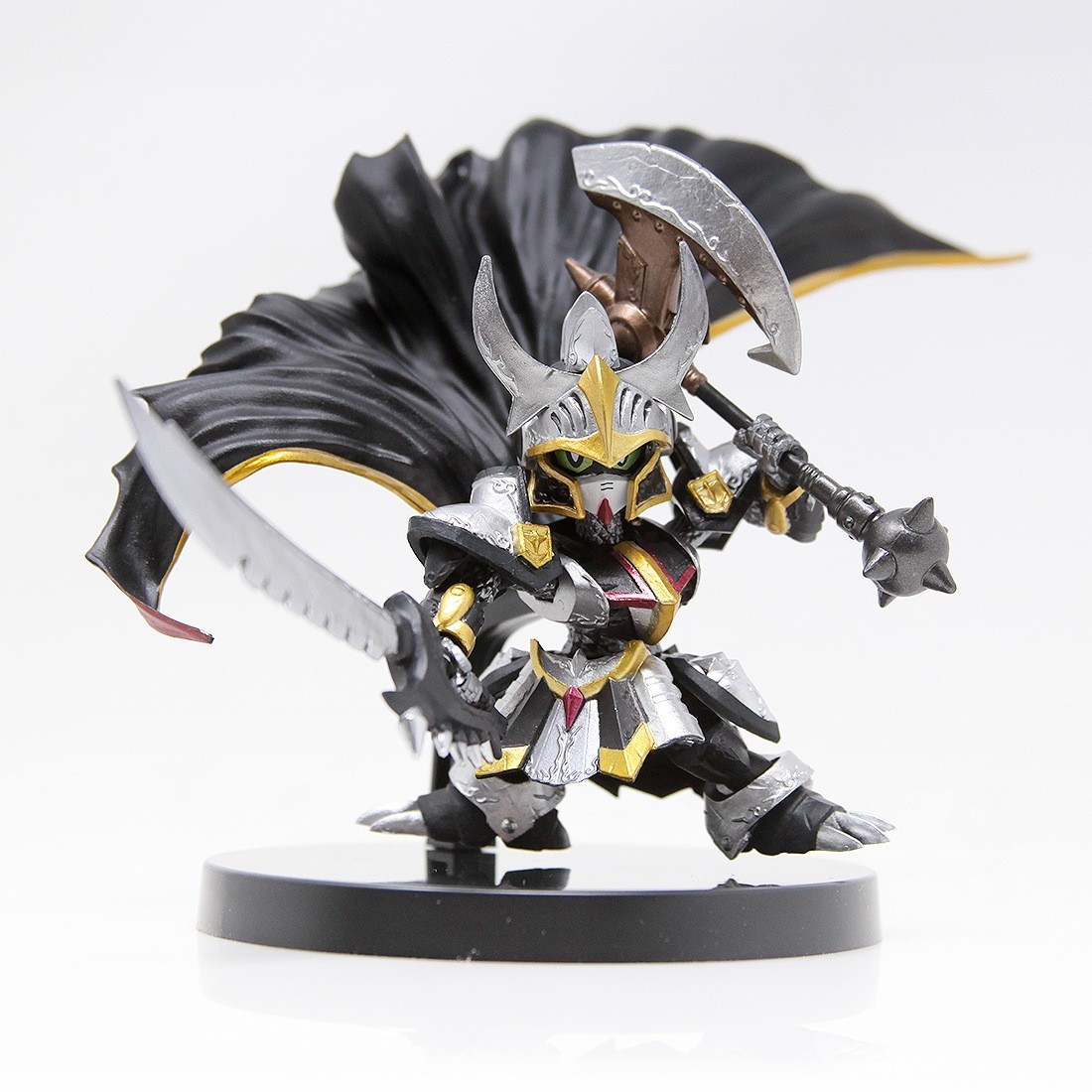 Banpresto SD Gundam Dark Knight Gundam Mk-II Round Table Figure silver